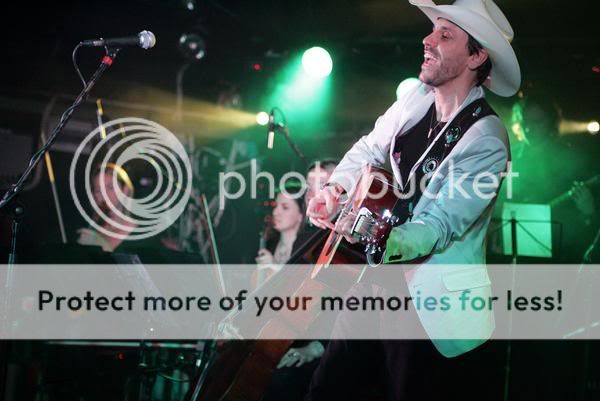 My Theory on Rap vs. Country/New Country - Discussion Forums - Banjo ...